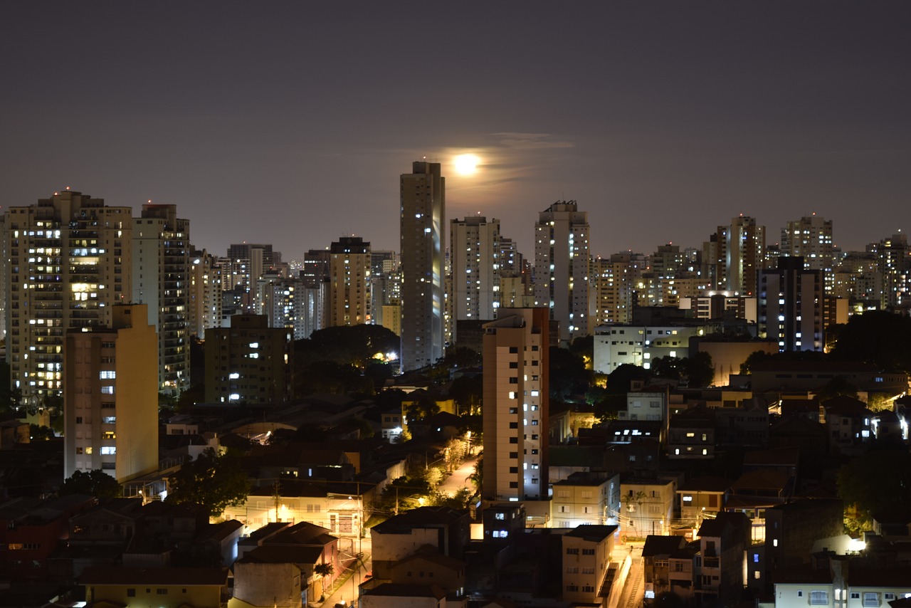 Guia de bairros: conheça a Lapa, o charme do interior com os atrativos ...