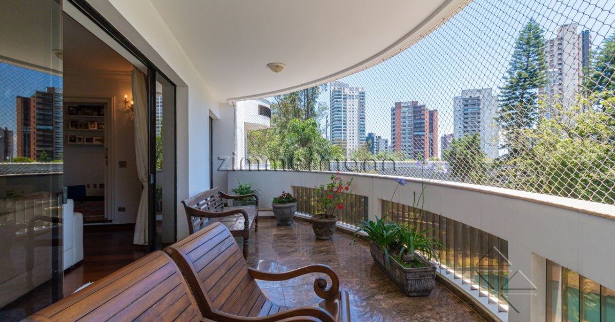 Apartamento à Venda em Morumbi com 3 Dormitórios - 282768